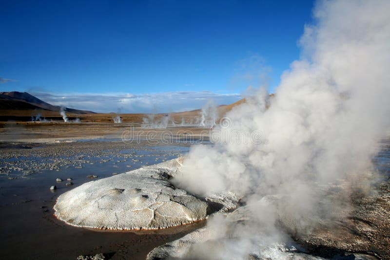 Geysire an EL Tatio Chile stockbild. Bild von reise, wüste - 11812017