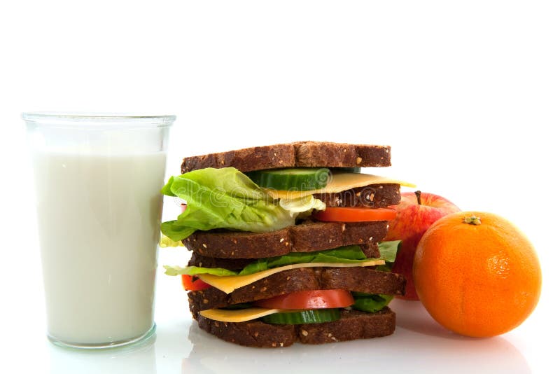 Gezonde lunch stock afbeelding. Image of gezond, komkommer - 12303765