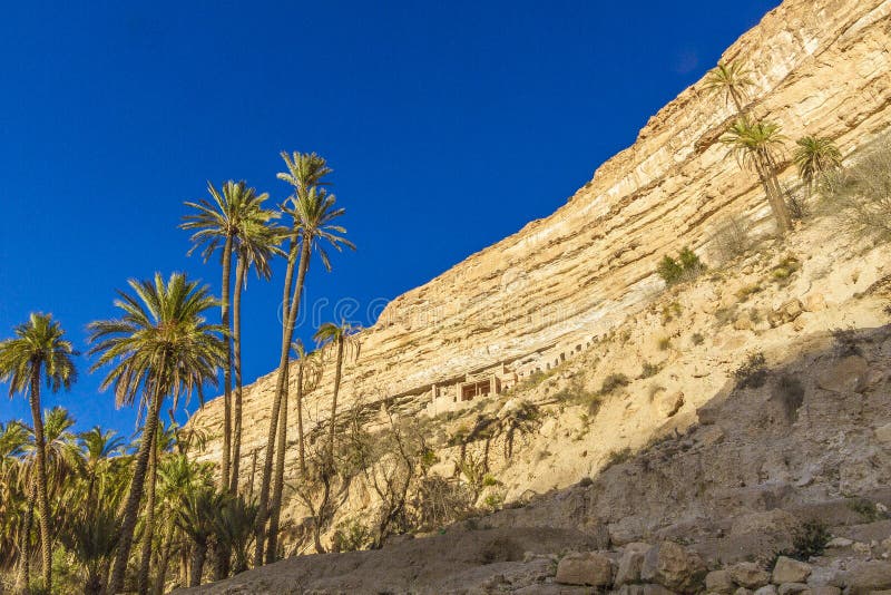 Ghoufi canyon stock image. Image of mountain, house, africa - 91046327