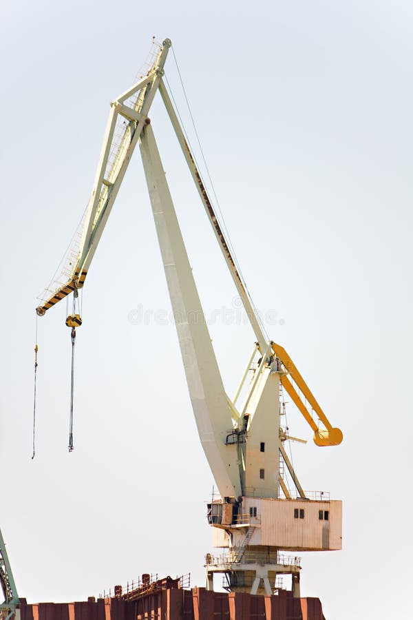 Giant crane ship building stock image. Image of setting - 10852231