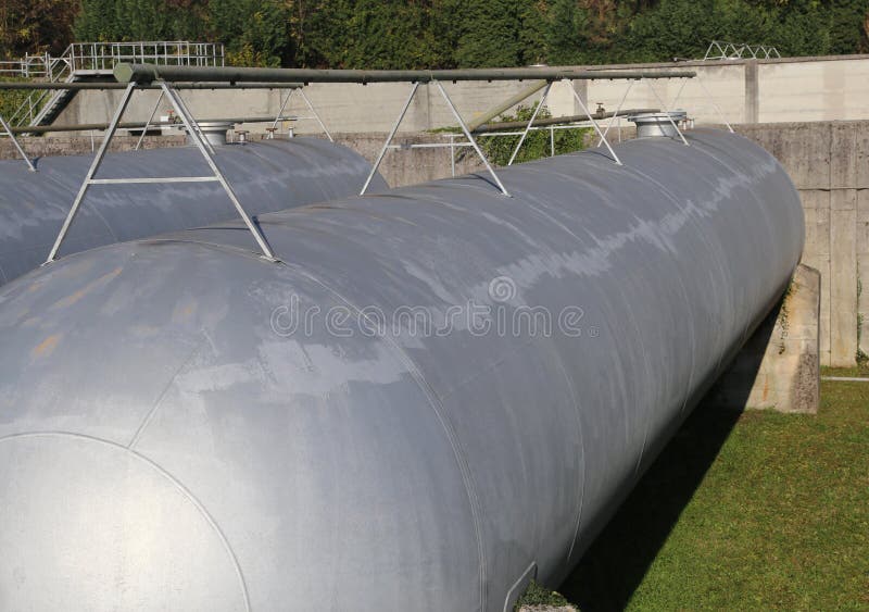 Giant Cylindrical Container for the Storage of Natural Gas in an Stock ...
