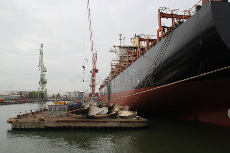 Giant Empty Container Ship in the Dock Editorial Stock Image - Image of ...