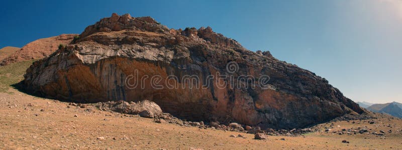 Giant fallen rock stock image. Image of daylight, yellow - 5743217