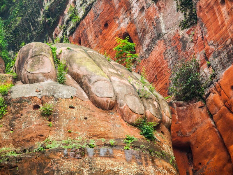 Giant Hand of Buddha in Leshan Stock Image - Image of mountain ...