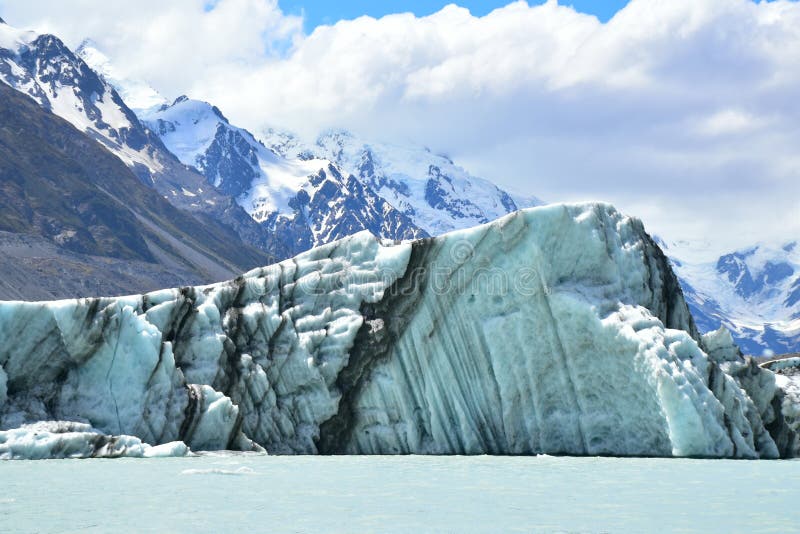 Giant Iceberg from Tasman Glacier Stock Photo - Image of snow, terminal ...