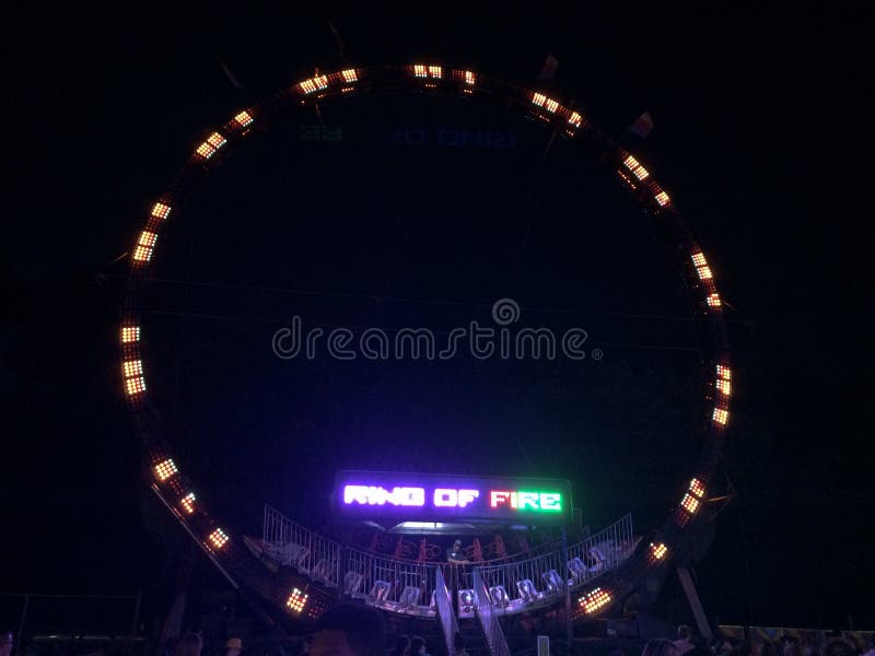 Giant Loop Ride at Fairgrounds at Night Editorial Image - Image of ...