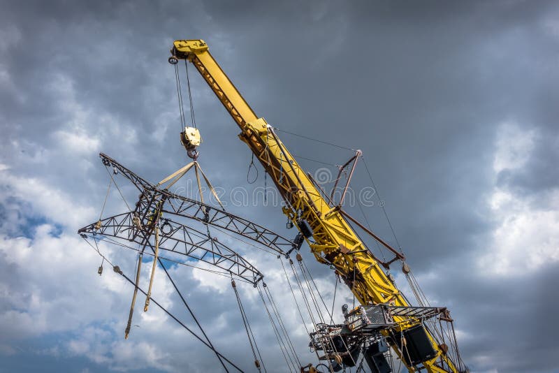 Giant Puppet Crane stock image. Image of wire, industry - 44391663