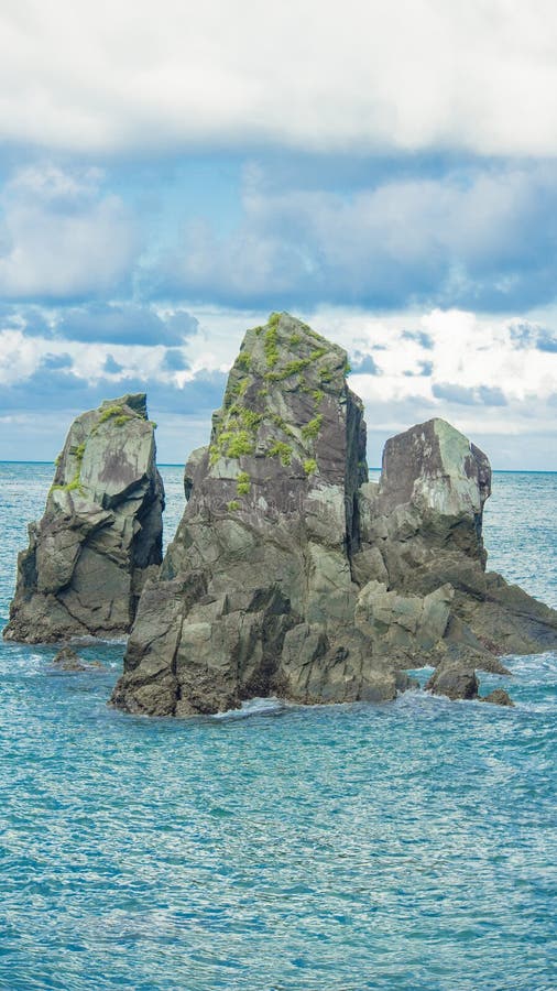 The Giant Rock Under the Sea Stock Photo - Image of coast, outdoor ...