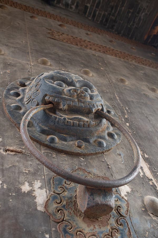 Giant Size Door Knocker of Typical Chinese Palace Gate Vertical ... Giant Size Door Knocker of Typical Chinese Palace Gate Vertical ...
