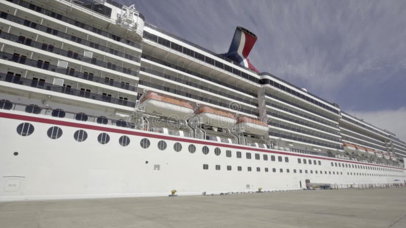 The Giant Mexican Flag Waving on the Flagpole, Papagayo Park in ...