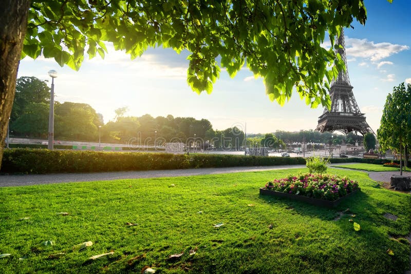 Trocadero Fa Il Giardinaggio Parigi Fotografia Stock - Immagine di ...