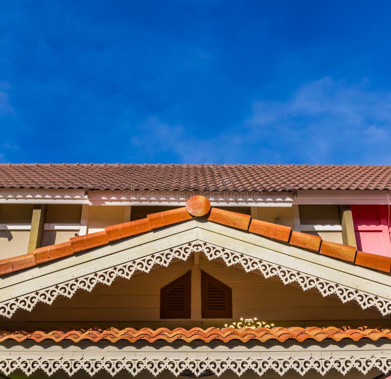 243 Giebeldach Fotos - Kostenlose und Royalty-Free Stock-Fotos von ...