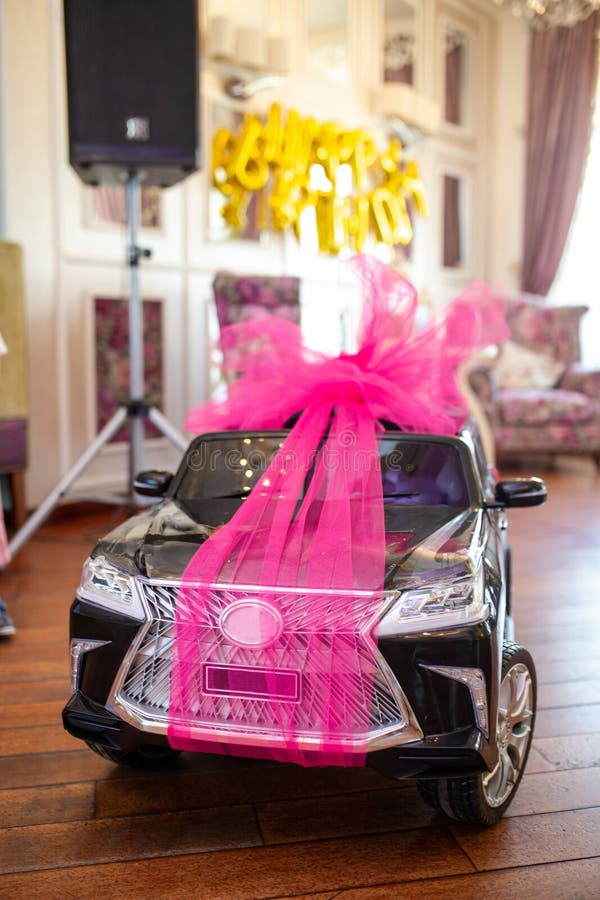 Gift Black Electric Jeep Car with Pink Bow. Stock Photo - Image of blue ...