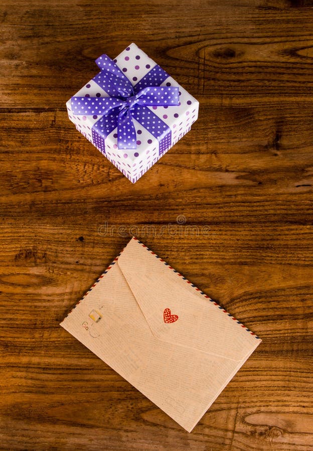 Gift box and envelope stock image. Image of gift, decor - 43331013