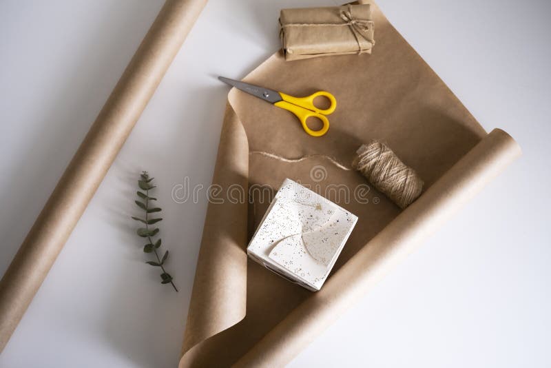 Gift Box Packaging. Step by Step. Instructions for Decorating a Gift in ...