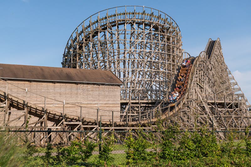 Rc Racer Roller Coaster at Disneyland Paris Editorial Photography ...