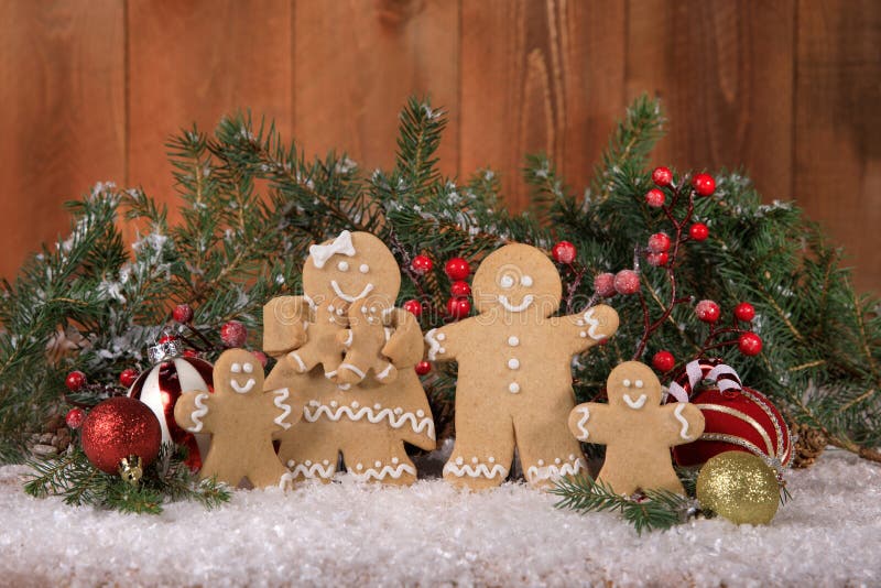 Gingerbread People with Mom, Dad and 3 Children Stock Photo - Image of ...