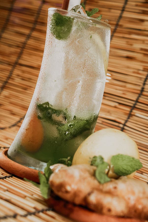 Ginger Drink Mixed with Mint Leaves Stock Image - Image of juice, plant ...