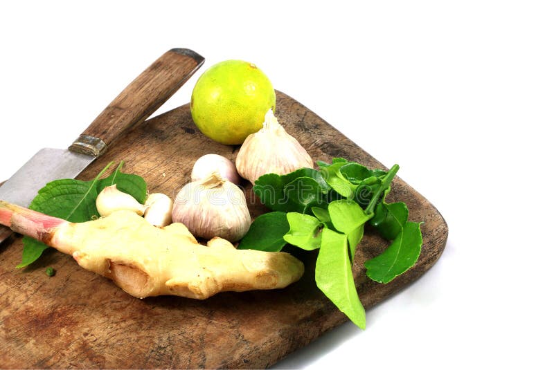 Ginger, Galangal, Garlic, Shallots, Kaffir Lime Stock Image - Image of ...