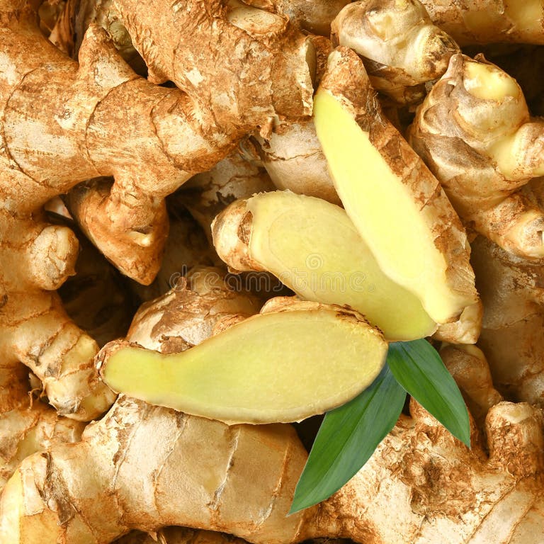 Ginger Root and Ginger Slice. Fresh Ginger Root and Ground Ginger Spice ...