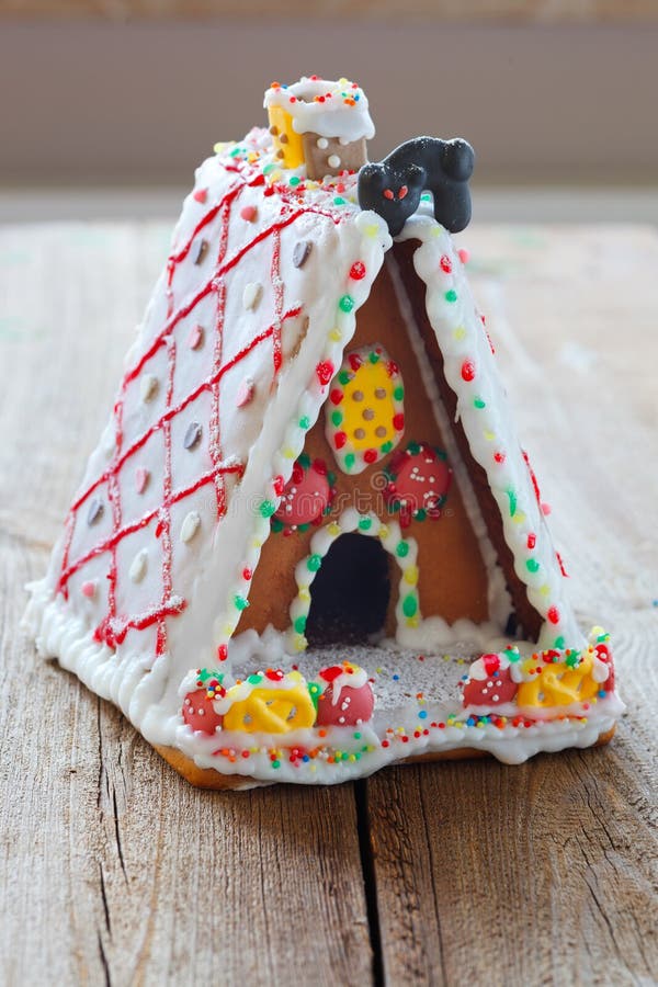 Gingerbread cottage stock photo. Image of board, frosting - 26703786
