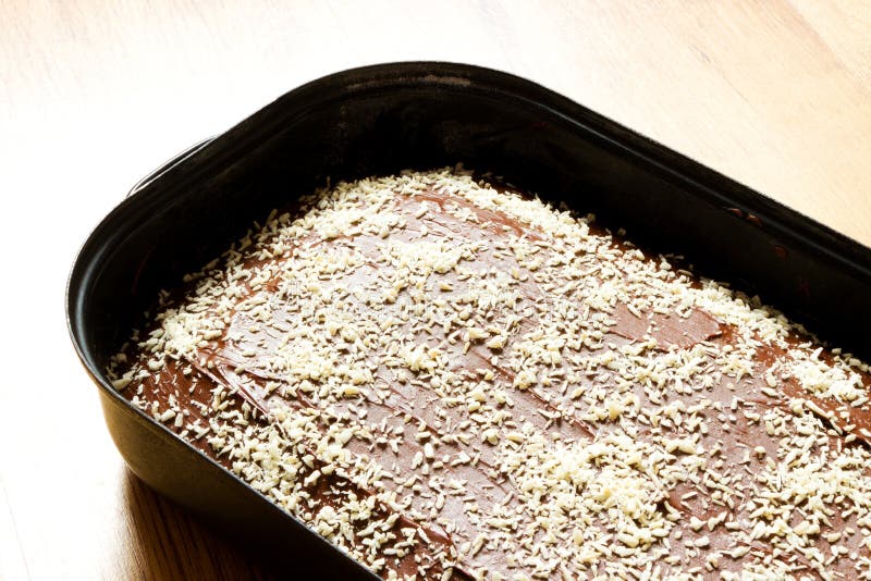 Gingerbread in the pan stock image. Image of cocoa, icing - 81299193