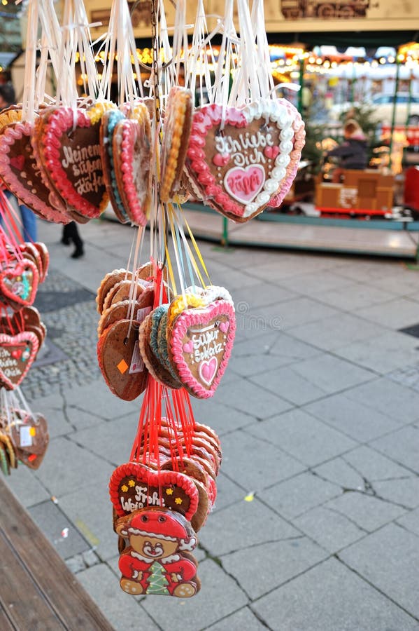 Gingerbread on Shop in Christmas Market Editorial Stock Photo - Image ...