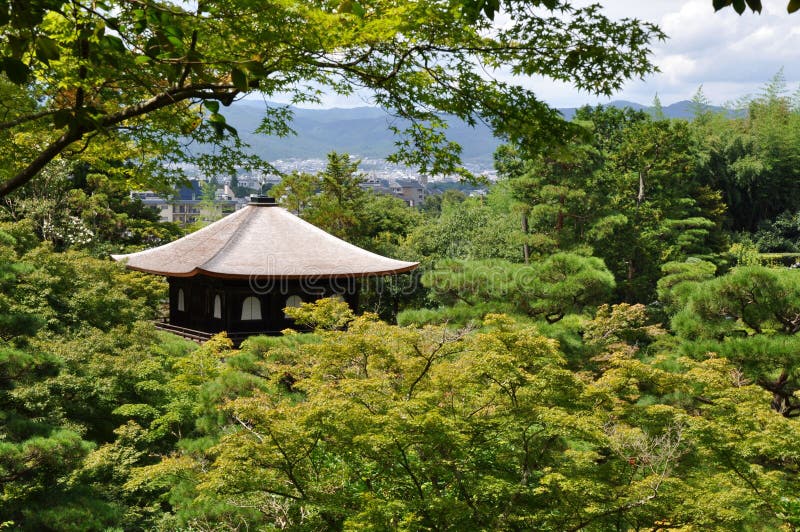 Ginkaku -ginkaku-ji stock afbeelding. Image of architectuur - 31330351