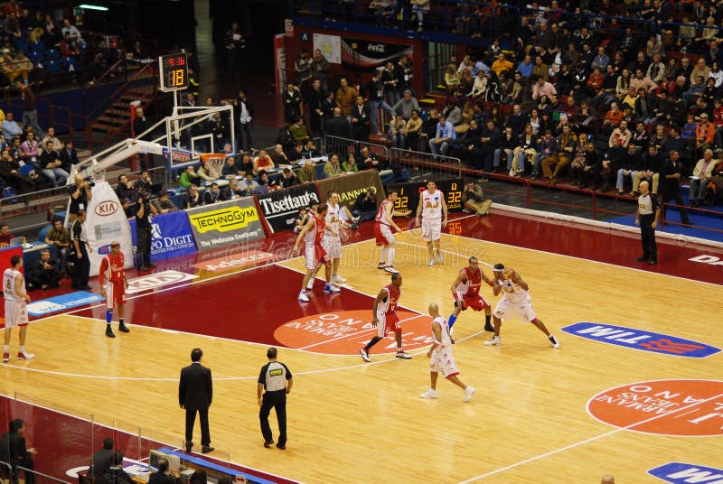 Partita di basket fotografia editoriale. Immagine di sport - 4790296