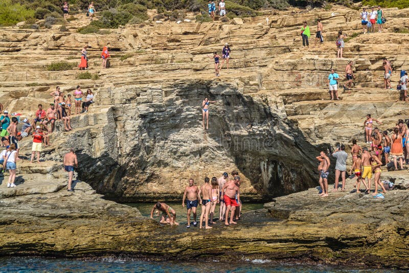 Giola beach editorial image. Image of scenery, height - 59389410