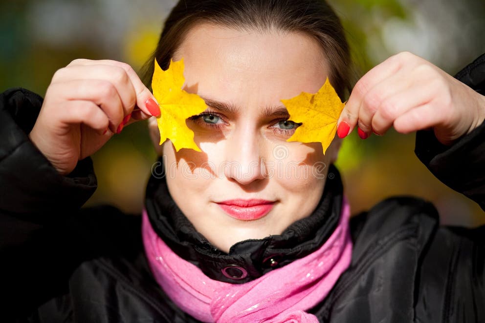 Giovani della ragazza fotografia stock. Immagine di ritratto - 11331626