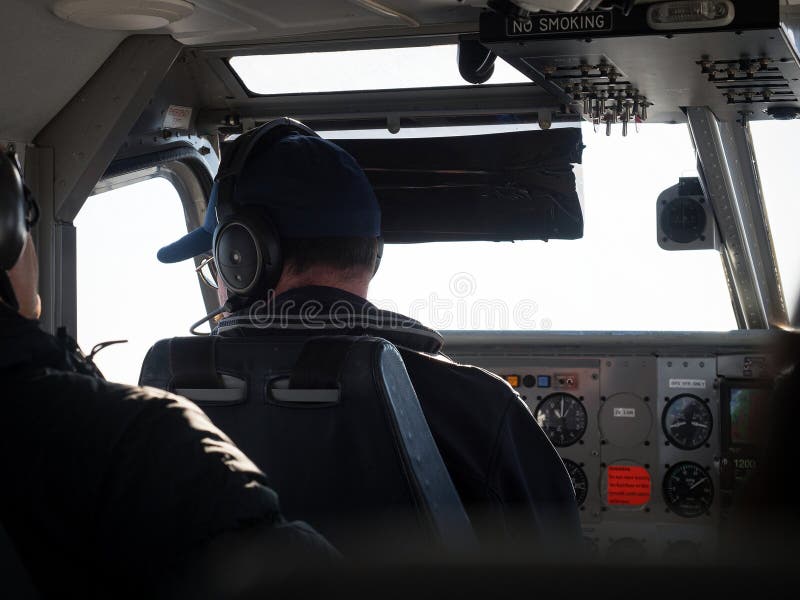 GippsAero GA8 Airvan Propeller Aircraft Pilot Looking Out the Window ...