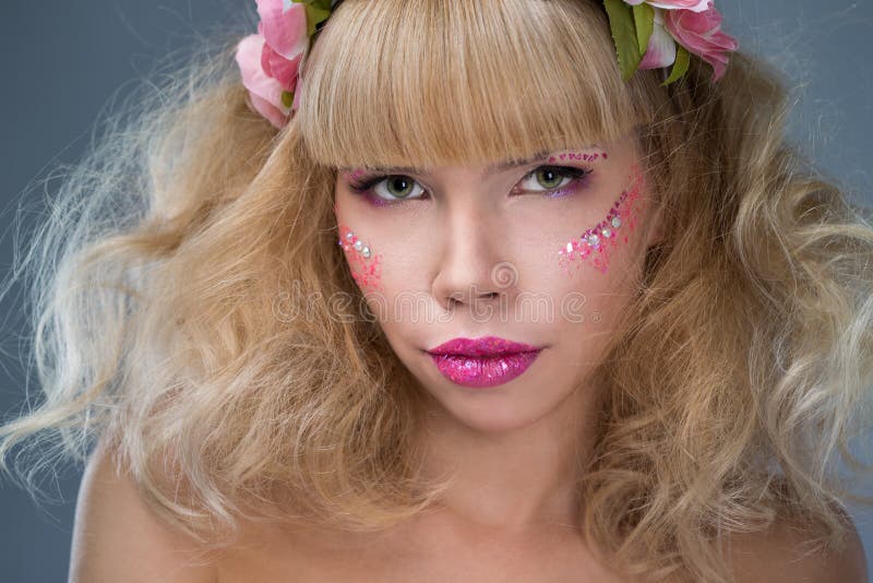 The Girl with Bright Fashion Make-up Stock Photo - Image of studio ...