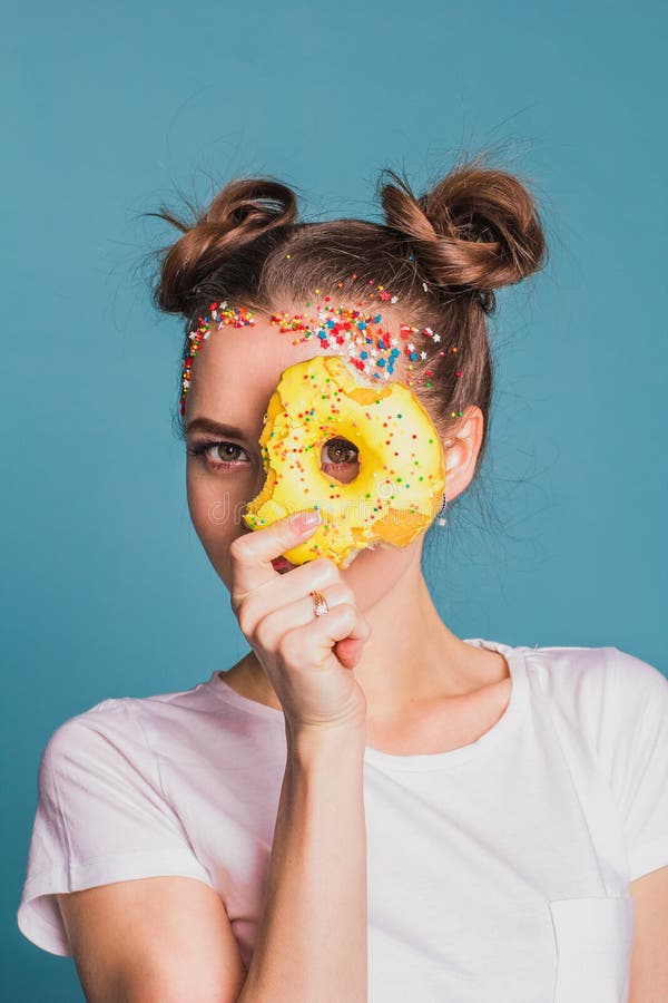 Girl with donuts stock photo. Image of growth, lifestyle - 146322910