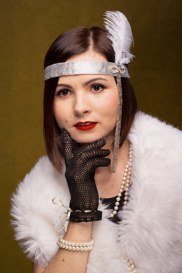 Girl in gatsby style stock image. Image of couture, makeup - 79697409