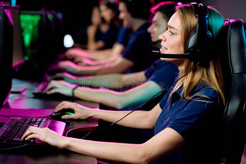 Girl Playing Computer Game in E-sport Club Stock Photo - Image of ...