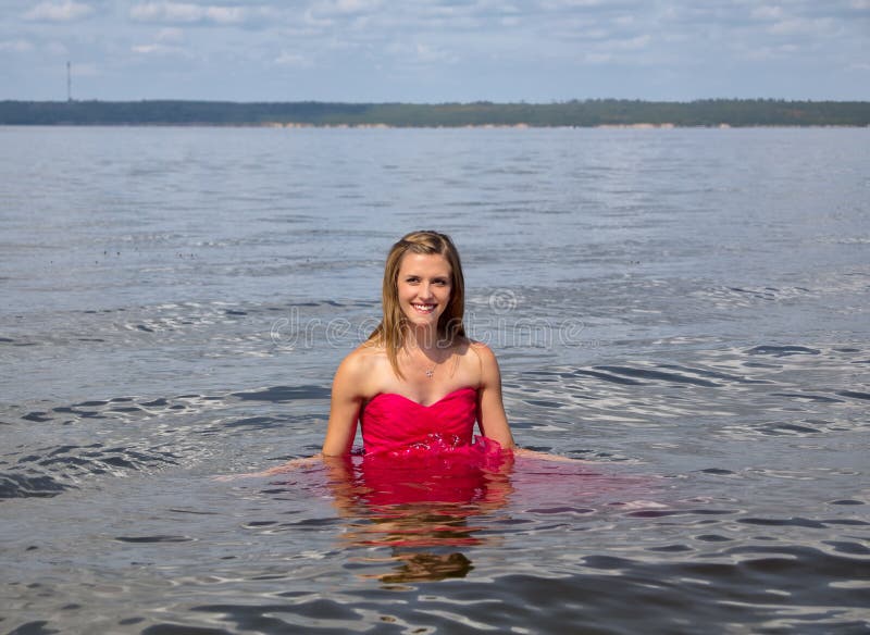 Photos of Model in Image ID 43849908 by Kathy (null) (Kat1972)