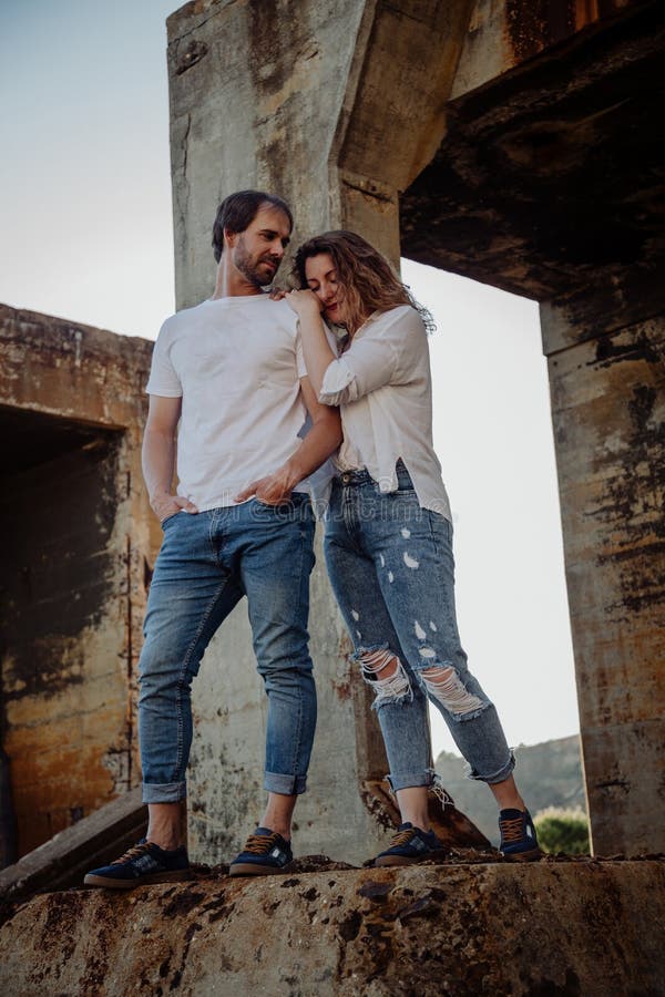 Girl Leaning on a Boy`s Man .Couple , she Leaned on the Man`s Shoulder ...