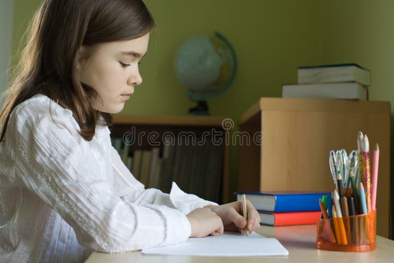 Girl learning stock image. Image of library, girl, education - 4470135