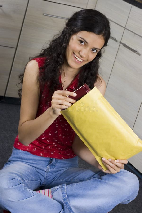 Girl with letter stock image. Image of paper, empty, happy - 2585797