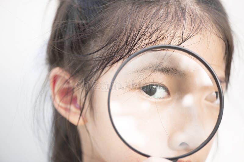 7+ Little girl looking magnifier Free Stock Photos - StockFreeImages