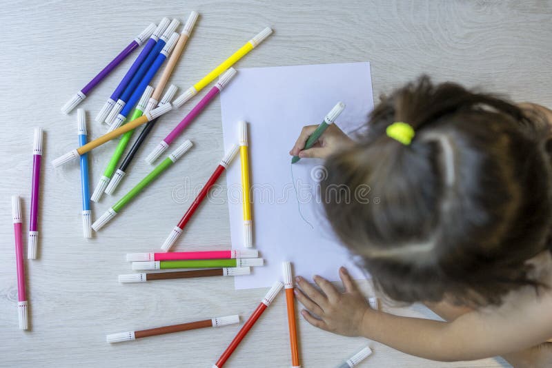 Girl making a drawing stock image. Image of design, inspiration - 253484351