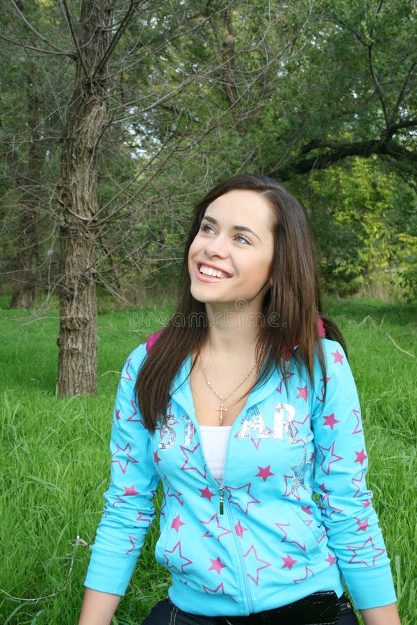 Girl In The Park Stock Image Image Of Activity Beauty 7239217