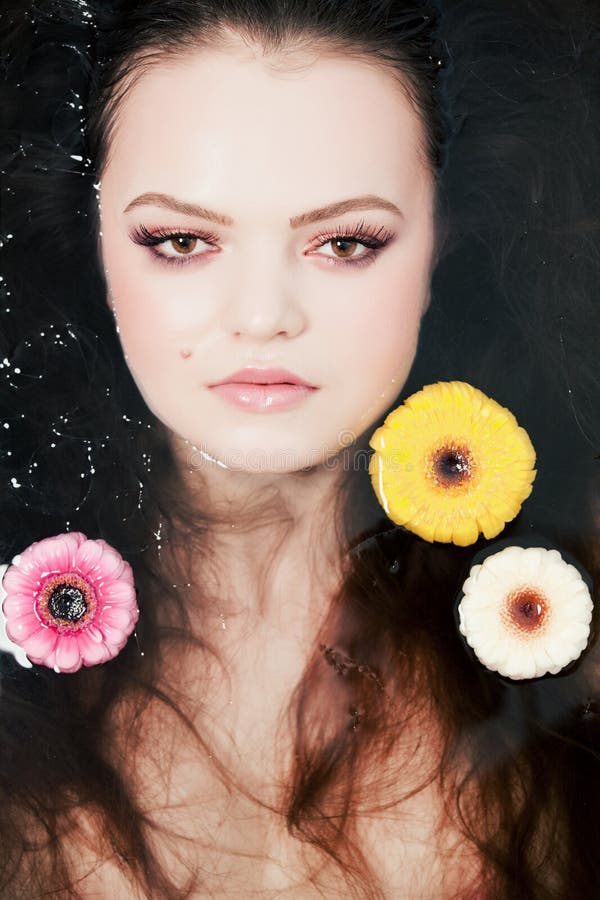 Girl portrait in water stock photo. Image of glamour - 22995258