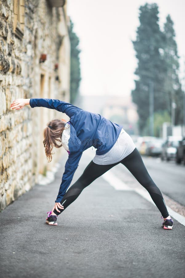 A Girl Practices Physical Exercise in the City Stock Illustration ...