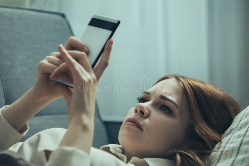 The Girl is Procrastinating: Lying with a Phone in Her Hands, a Lazy ...