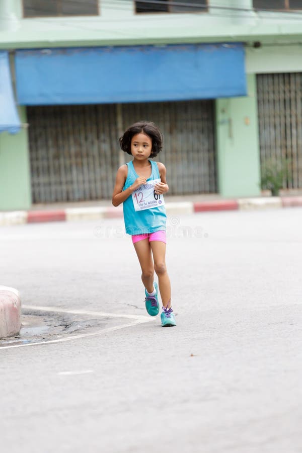 Mini Marathon runners editorial stock image. Image of race - 9407009