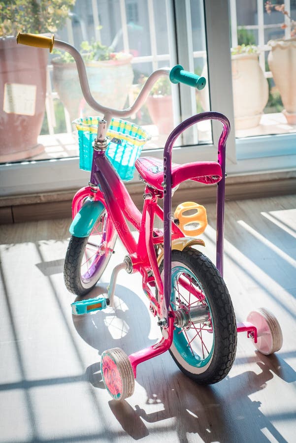 336 Tricycle's Stock Photos - Free & Royalty-Free Stock Photos from ...