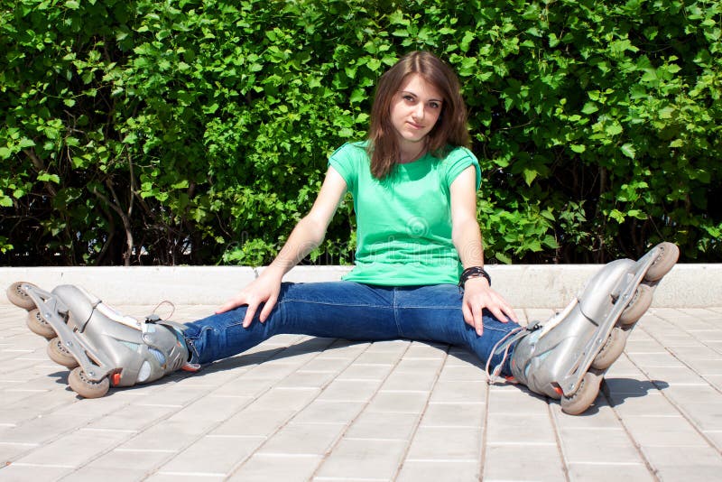 Girl skate street stock photo. Image of teenage, happiness - 24792828