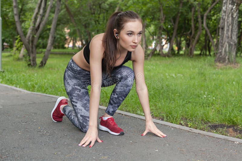 The Girl at the Start Position Stock Photo - Image of outside, training ...